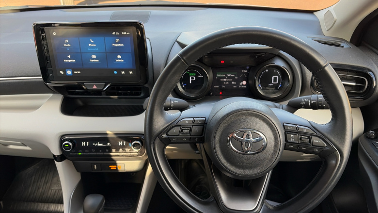 Used Toyota Yaris 1.5 Hybrid Excel 5dr CVT Hybrid Hatchback for Sale | Vertu Motors